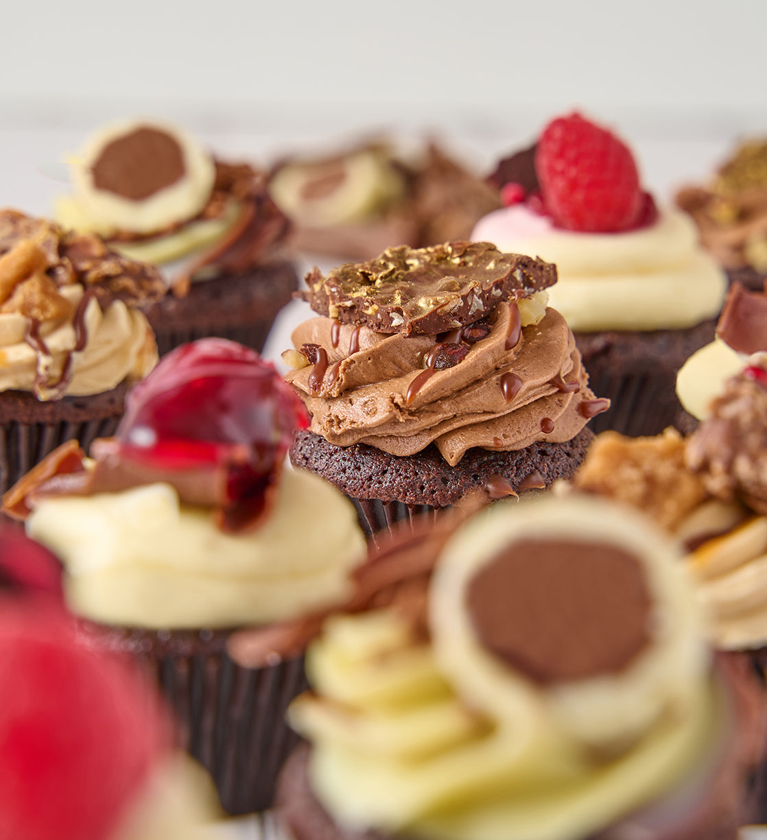 Chocolate Lovers Mini Cupcake Box – Lola's