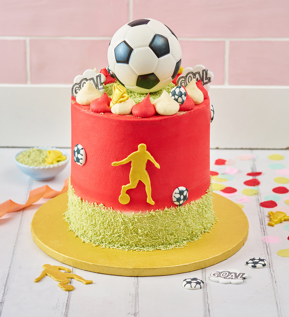 Football Tall Cake – Lola's