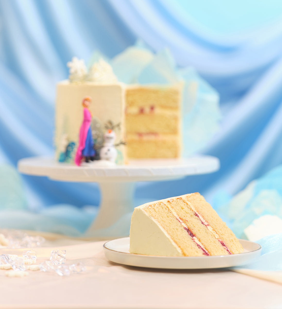 Disney Frozen Themed Cake – Lola's