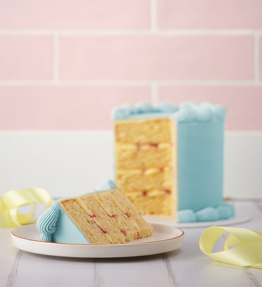 Blue Ribbons and Ruffles Cake – Lola's