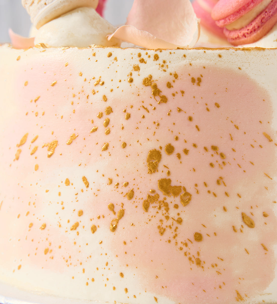 Pastel Macaron Pink Cake – Lola's
