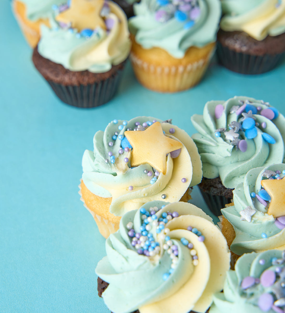 Blue Cupcake Number Cake – Lola's