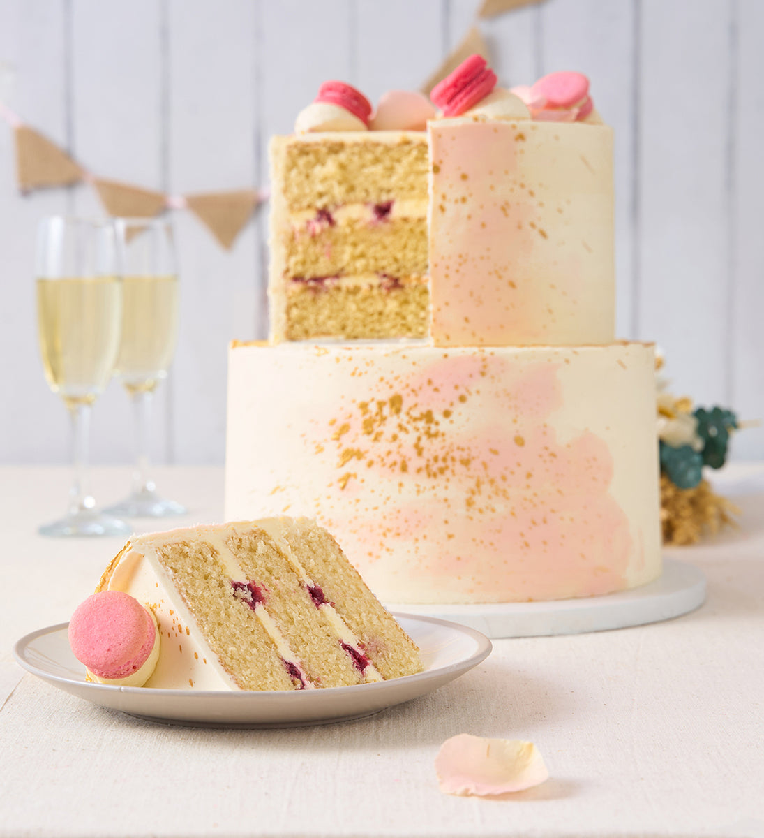 Pastel Macaron Pink Cake – Lola's