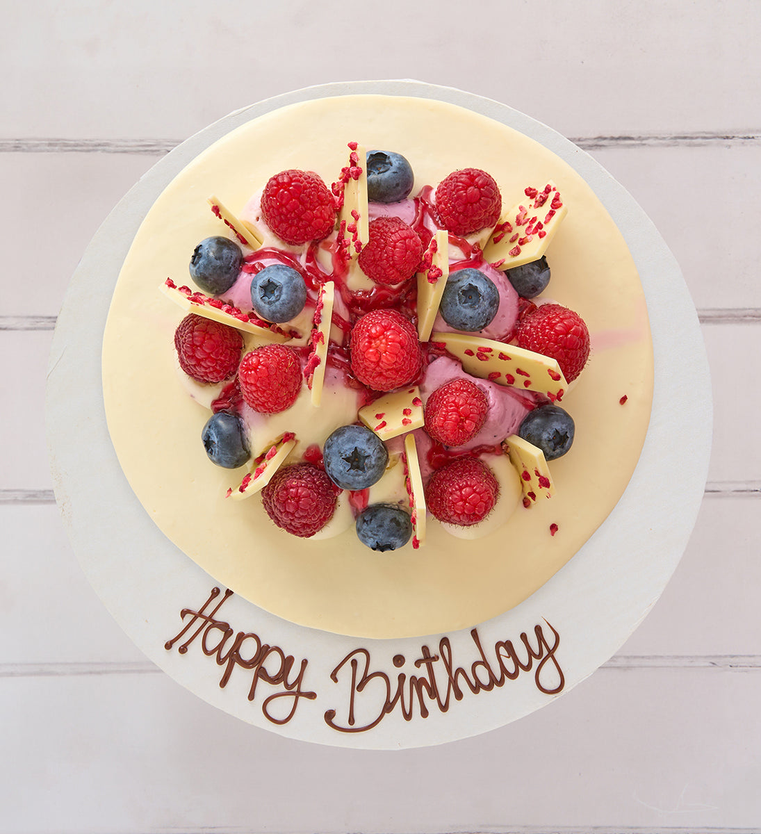 Fresh Berry Cake – Lola's